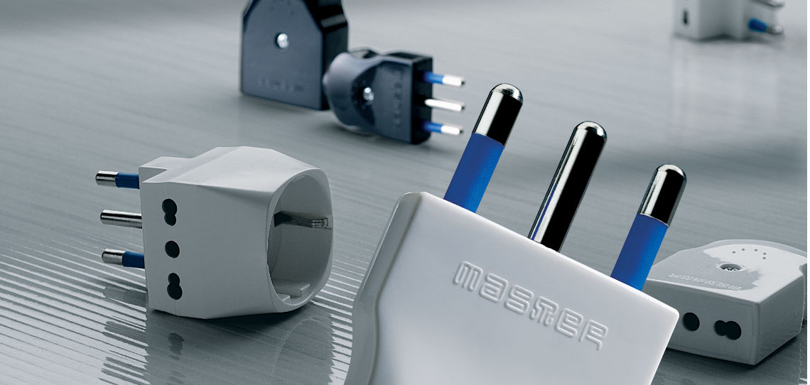 Residential plugs and sockets - Master